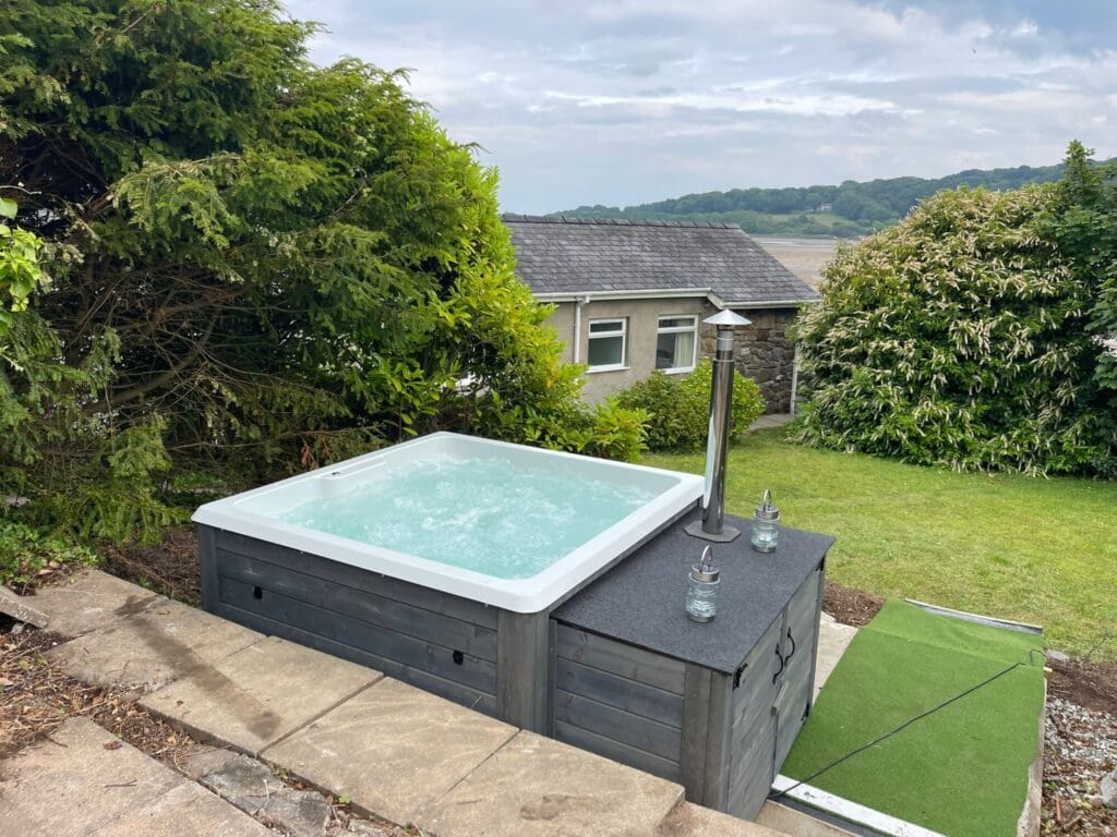 Holiday Let Hot Tubs | Concept Spa