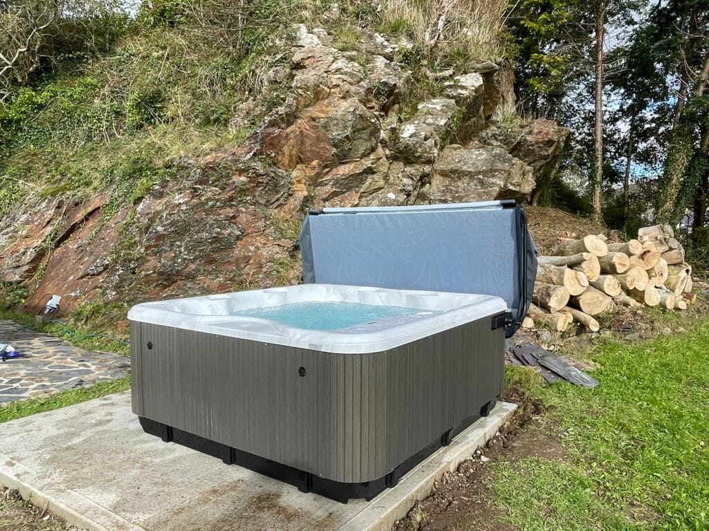 Holiday Let Hot Tubs | Concept Spa